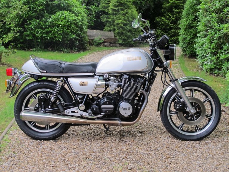 Yamaha XS1100 - Classic Super BikesClassic Super Bikes