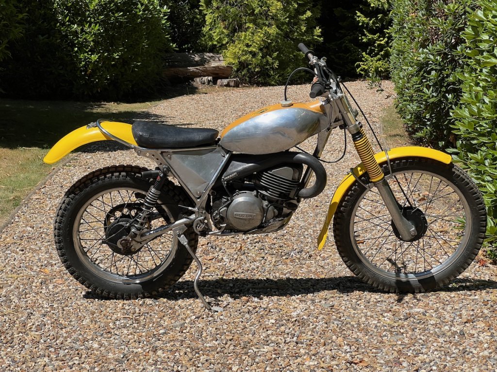 Royal Enfield Crusader SportsClassic Super Bikes